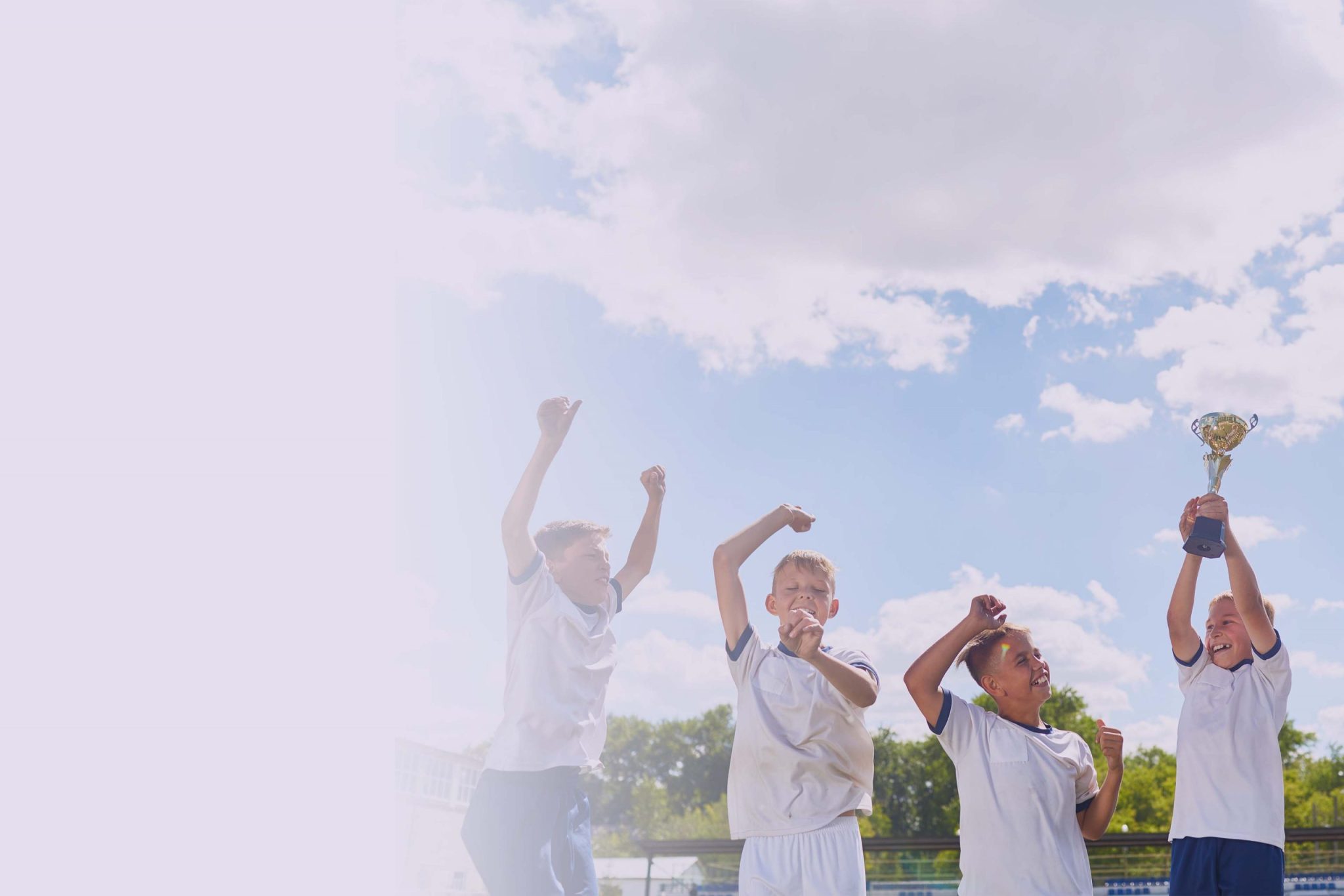 United Trophy - Personalized Trophies, Medals, Plaques & Awards