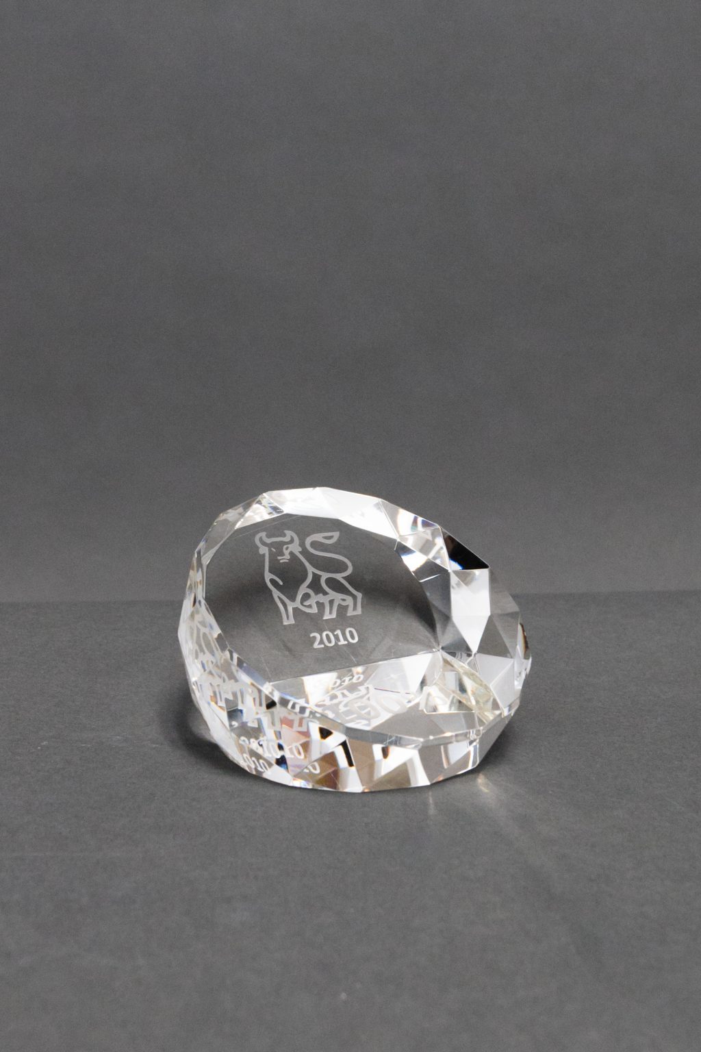 Multifaceted Optic Crystal Paperweight - United Trophy