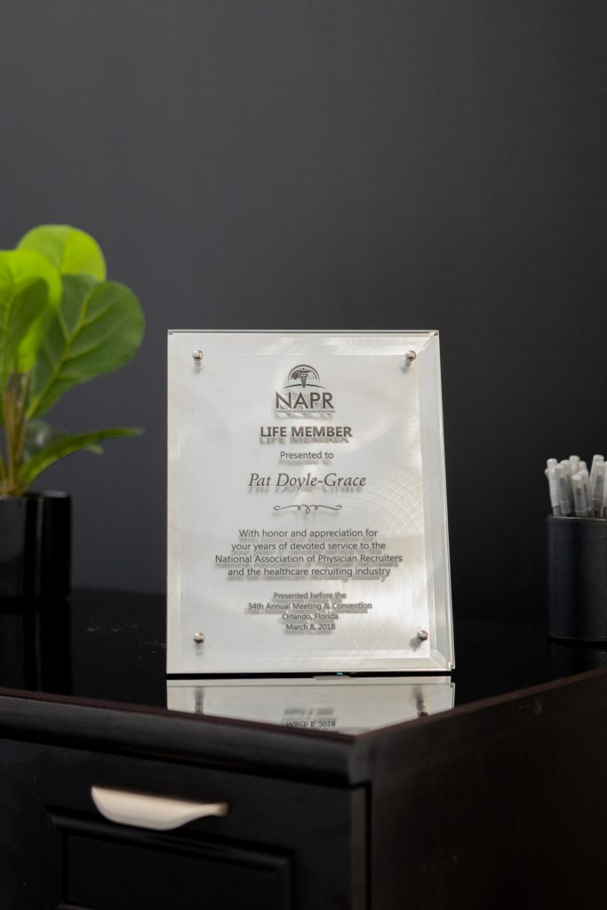 Digital Color Glass Standoff Plaque - United Trophy