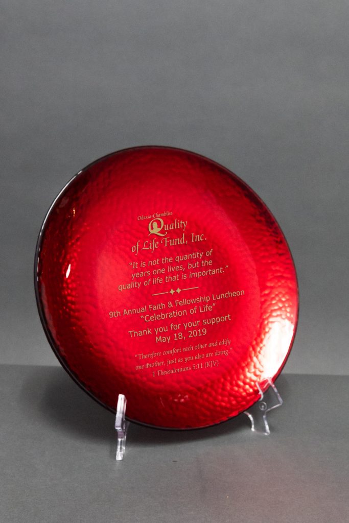 Red Hammered Glass Plate - United Trophy
